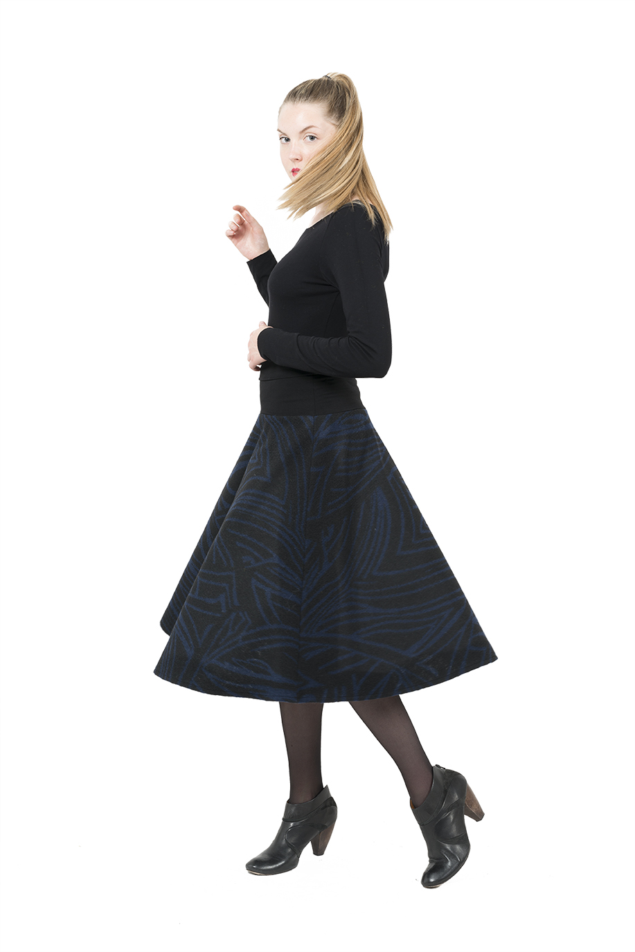 REALISATION PHOTO CATALOGUE MODE MARSEILLE - STUDIO VOO